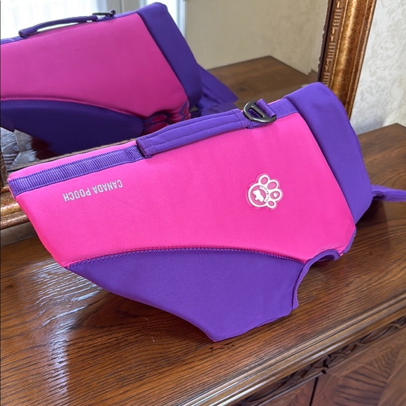 Canada Pooch | Dog | New High Tide Life Jacket By Canada Pooch For ...